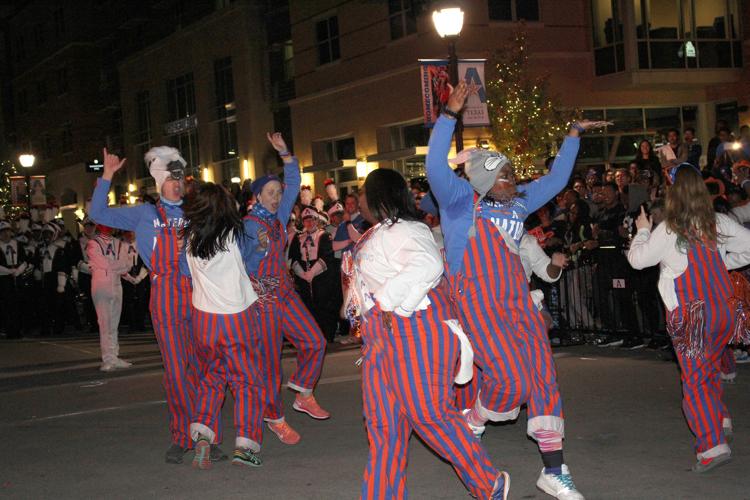 Pep rally, parade kicks off Homecoming game festivities | Gallery ...