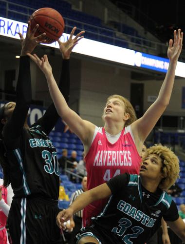 UTA Lady Mavericks defeat Coastal Carolina University Chanticleers ...