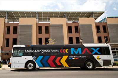 MAX bus contract renewed for one year | News | theshorthorn.com