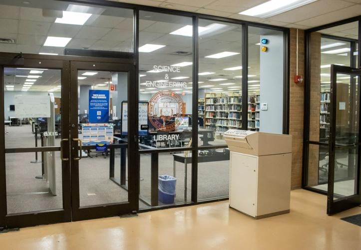 UTA Libraries introduces new fall hours, students react | News ...