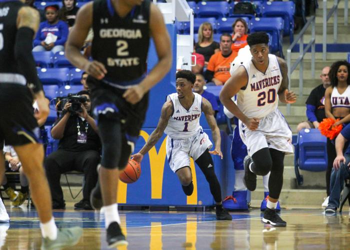 UTA Mavericks win last home game of season | Gallery | theshorthorn.com
