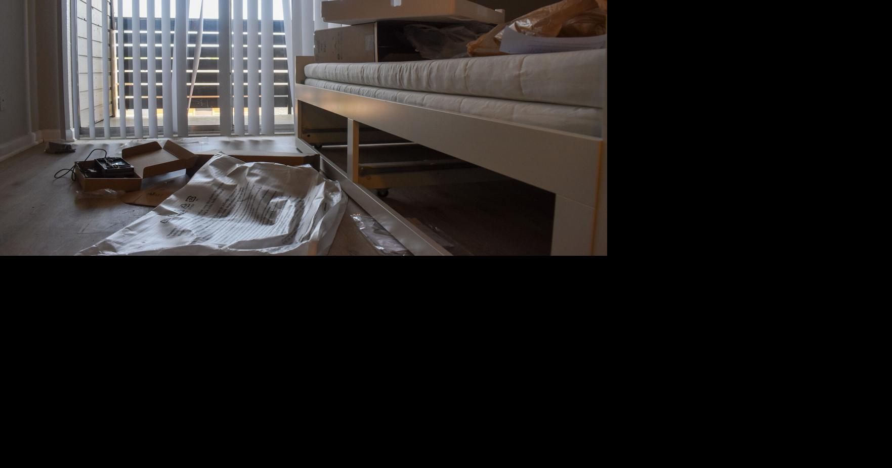 Tips for minimizing clutter, maximizing space | Housing Guide 2023 ...