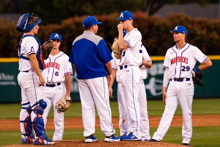 UTA baseball snaps four-game win streak with loss against Abilene ...