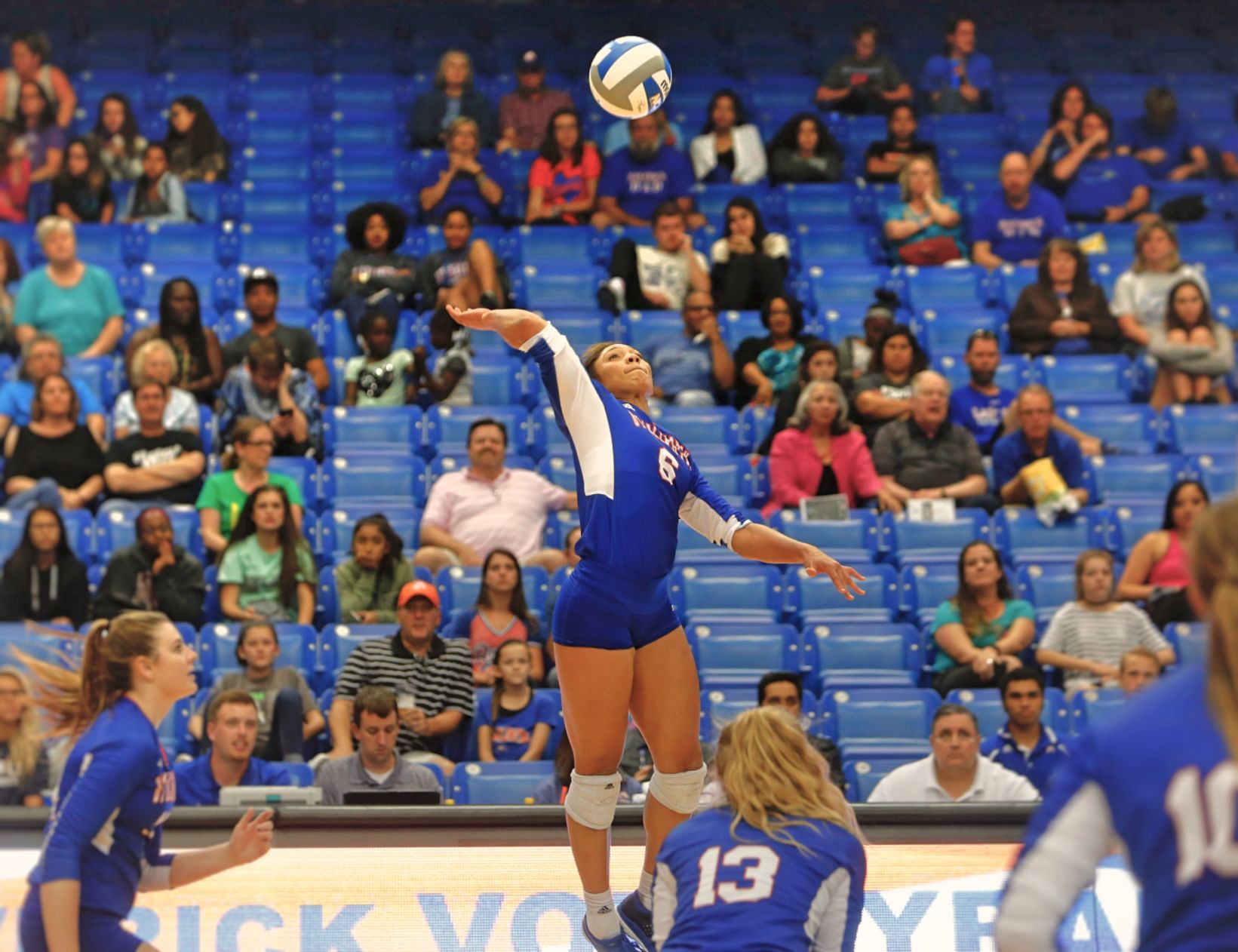 Volleyball returns to defeat Georgia State | Sports | theshorthorn.com