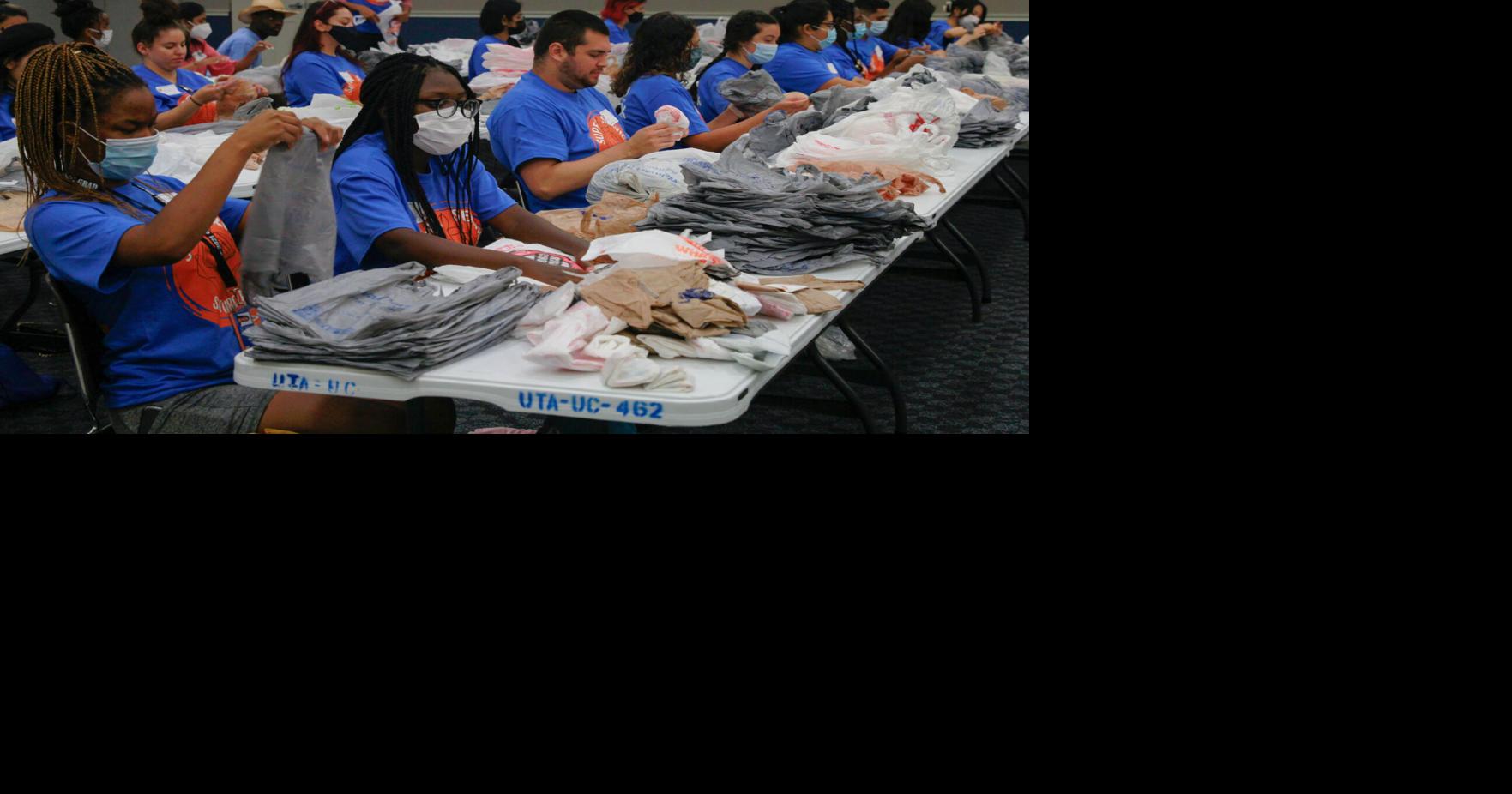 Photos: Super Service Saturday gives students opportunity to volunteer ...