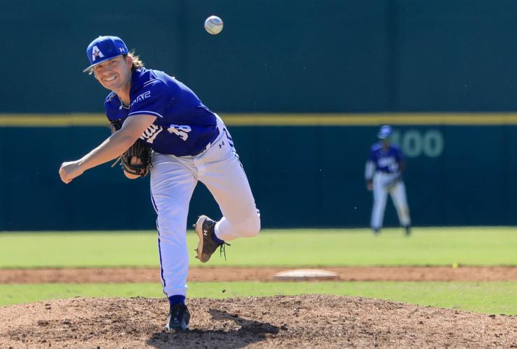 UTA baseball shuts out Sam Houston State University in exhibition game ...
