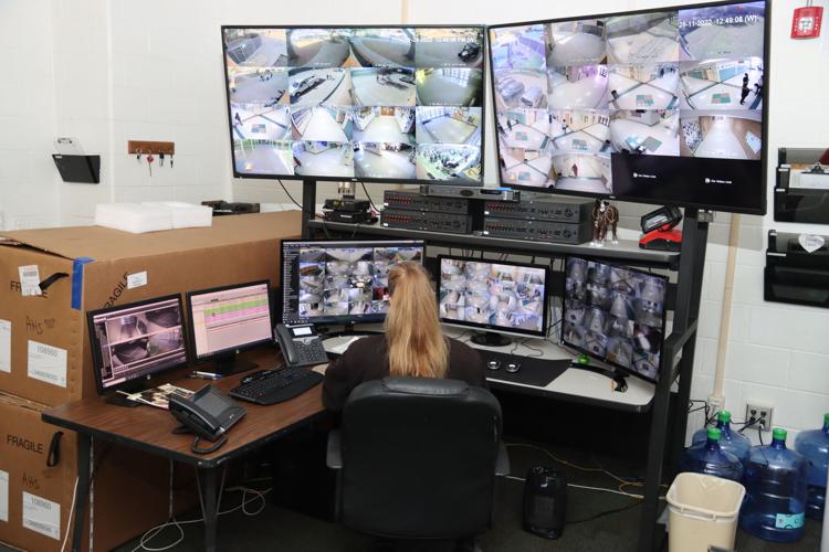 Arlington ISD adapts to Texas’ new school security mandates | News ...