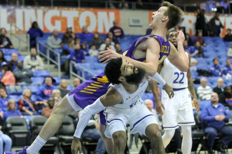 Photos: Thousands of fans cheer as Mavericks seize Homecoming victory ...