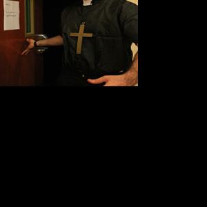 Vandergriff Hall scares students with haunted house recreation ...