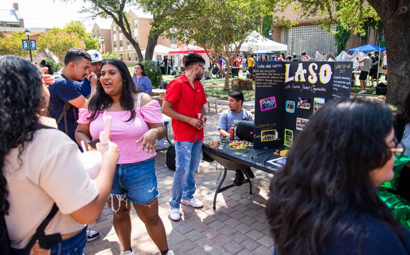 Photos: Mavericks gather for Cookout and Activity Fair | Multimedia ...