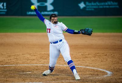Softball splits Wednesday doubleheader against Stephen F. Austin State ...