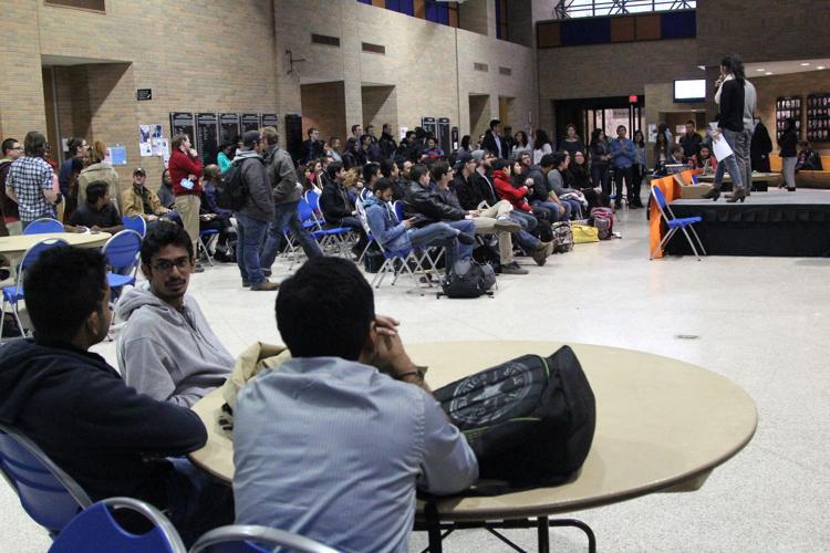 And the winning bidder is... | Gallery | theshorthorn.com