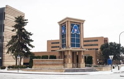 UTA extends virtual learning and working until end of Thursday | News ...