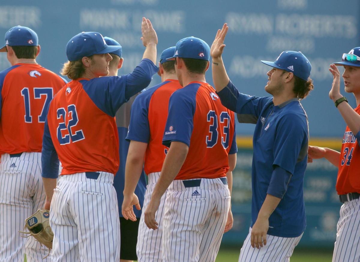 Baseball defeats Texas A&M University-Corpus Christi | Sports ...