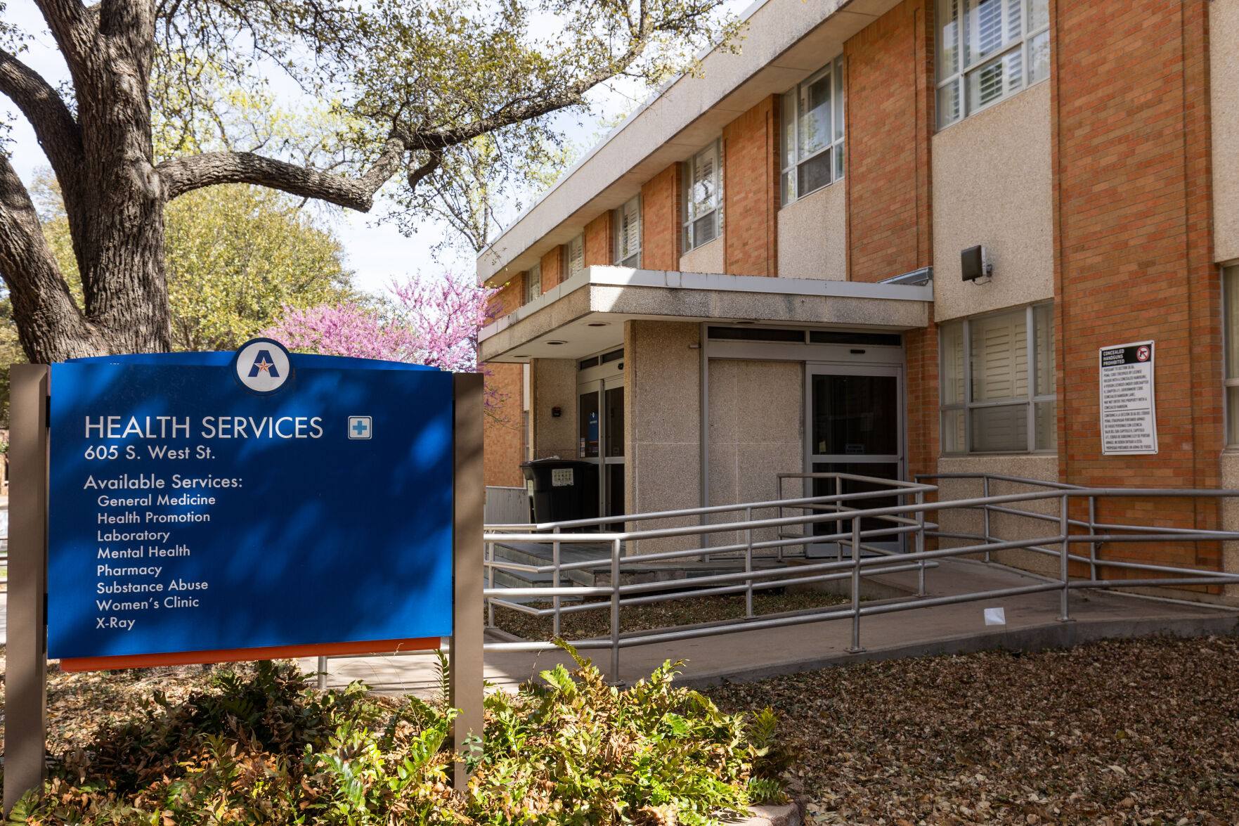 UTA provides health, dining resources | Housing Guide 2025 ...