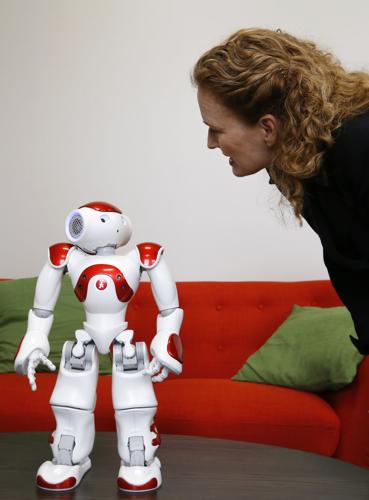 UTA furthers research into emotional robotics | News | theshorthorn.com