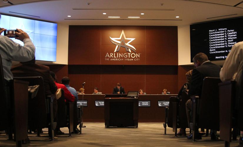 Arlington City Council opens chamber's doors | News | theshorthorn.com