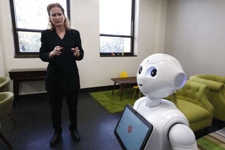 UTA furthers research into emotional robotics | News | theshorthorn.com