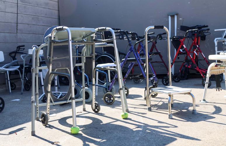 Super Service Saturday: Students connect with community | News ...