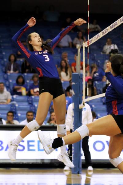 Volleyball middle blocker named player of the week | Sports ...