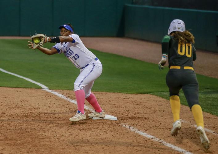UTA softball breaks 11-game home winning streak against Baylor ...