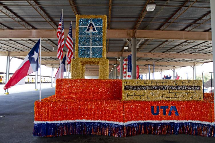 Alumni, floats to celebrate at annual Parade | Campus | theshorthorn.com