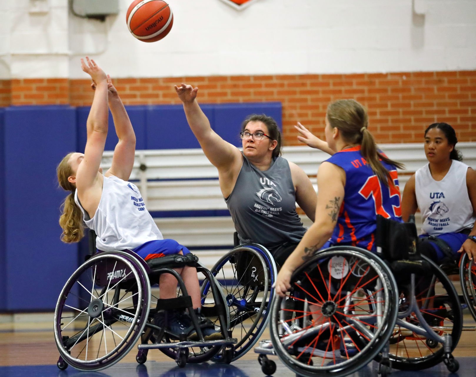 Meet the three newest Lady Movin’ Mavs | Sports | theshorthorn.com