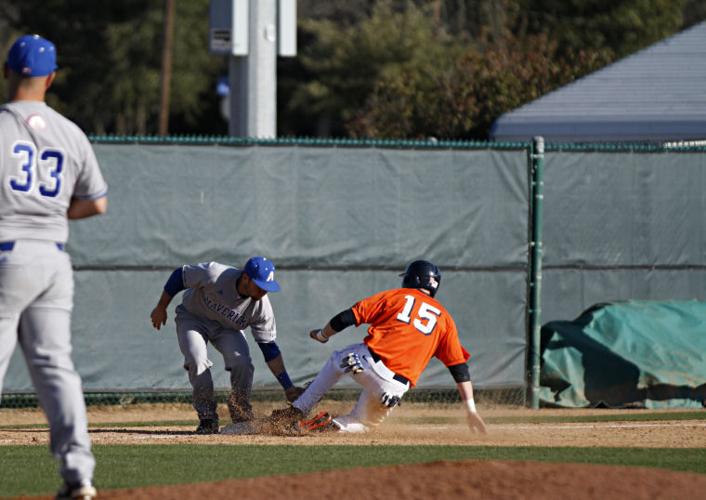 Mavericks continue downslide | Sports | theshorthorn.com