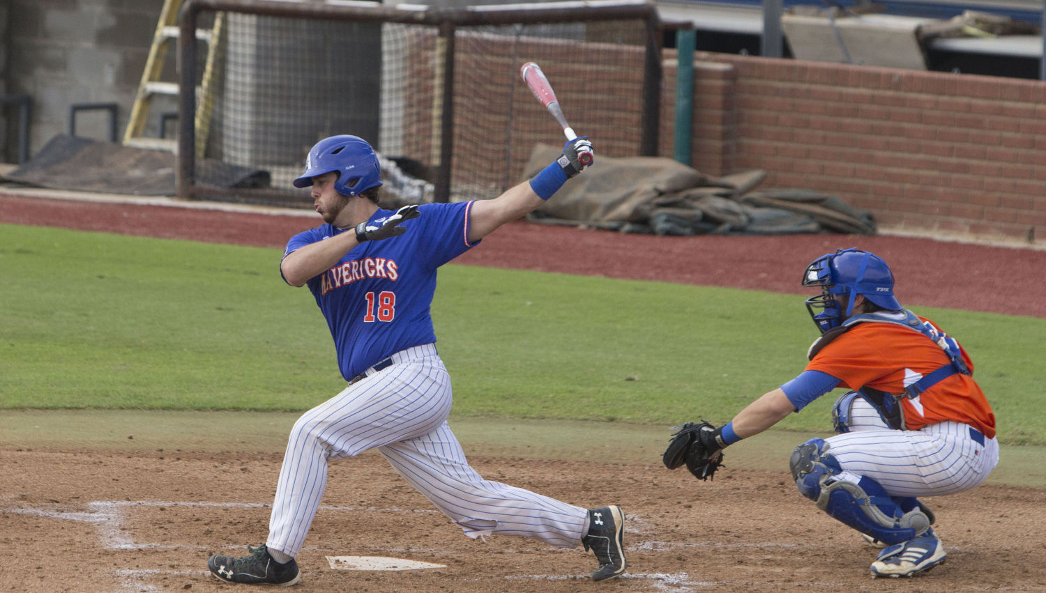 Baseball camps hit Clay Gould Ballpark | Sports | theshorthorn.com