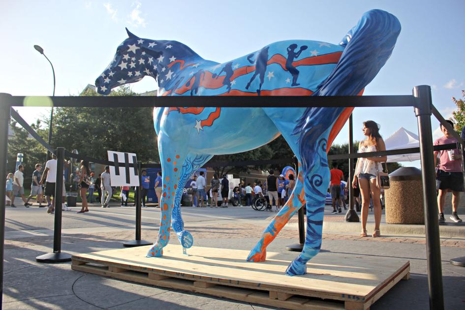 Illustrating the Maverick spirit | News | theshorthorn.com