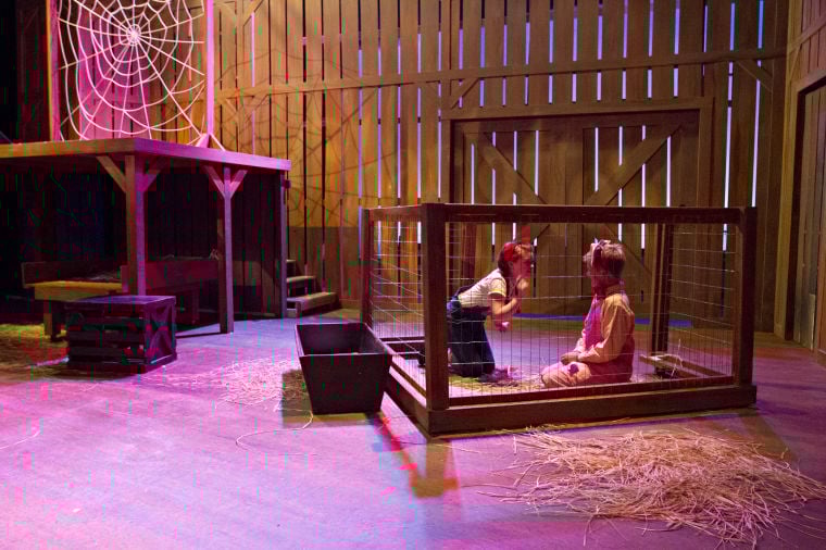 Charlottes Web Play Rehersal | | theshorthorn.com