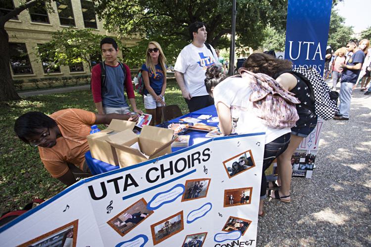 Activity fair offers variety of organizations | Gallery | theshorthorn.com