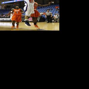 UTA vs UTSA | Multimedia | theshorthorn.com