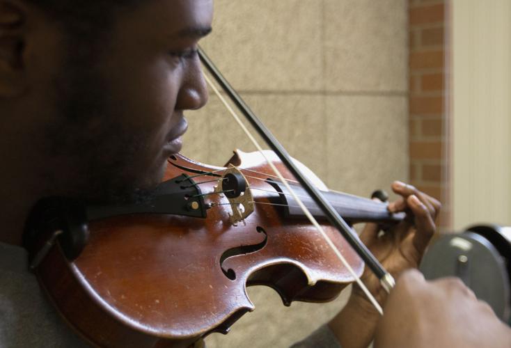 Photos: The sounds of music | Gallery | theshorthorn.com