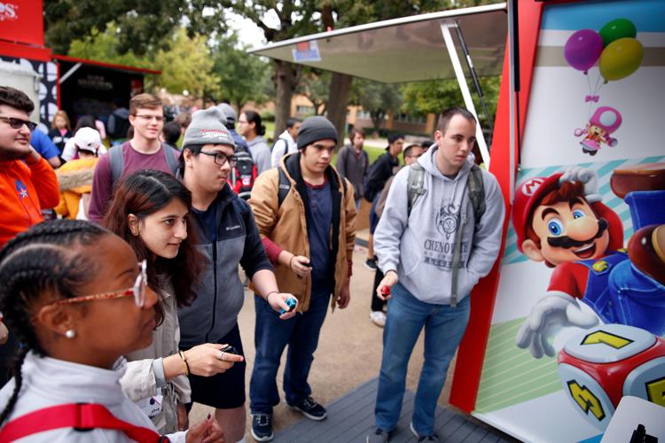 Nintendo Switch: Together Tour energizes students with demo kiosks ...
