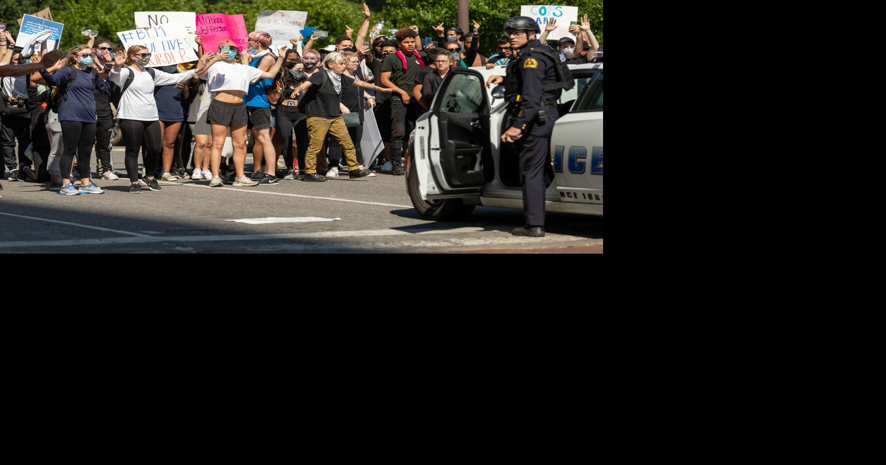 Dallas, Fort Worth issue curfews amid protests | News | theshorthorn.com