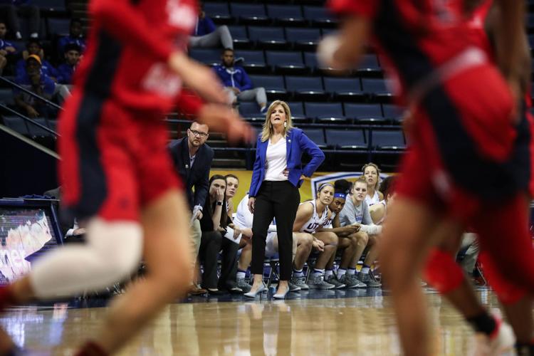 Photos: Lady Mavericks stumble in semifinal game against South Alabama ...