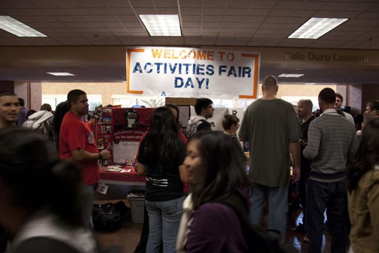 Activities Fair 2013 | News | theshorthorn.com