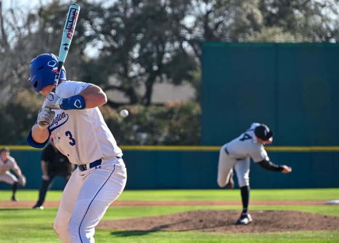 UT Arlington baseball loses 7-1 to United States Air Force Academy ...