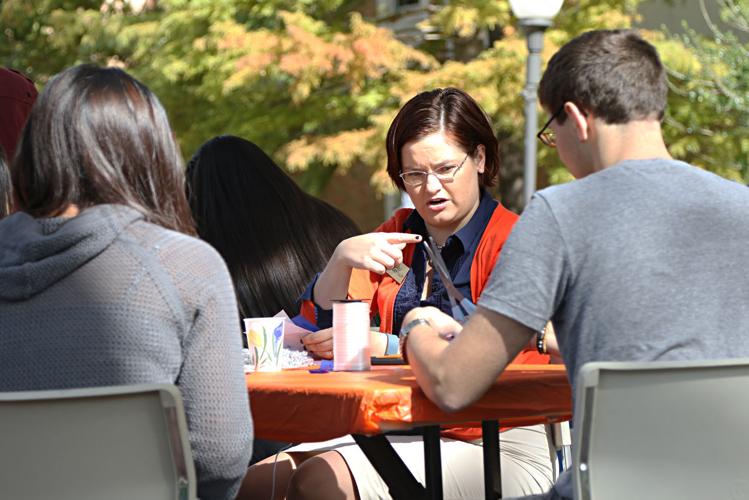 Maverick mum mania on the mall | Gallery | theshorthorn.com