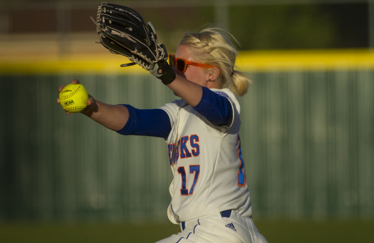 Mavericks meet Texas State in doubleheader | Softball | theshorthorn.com