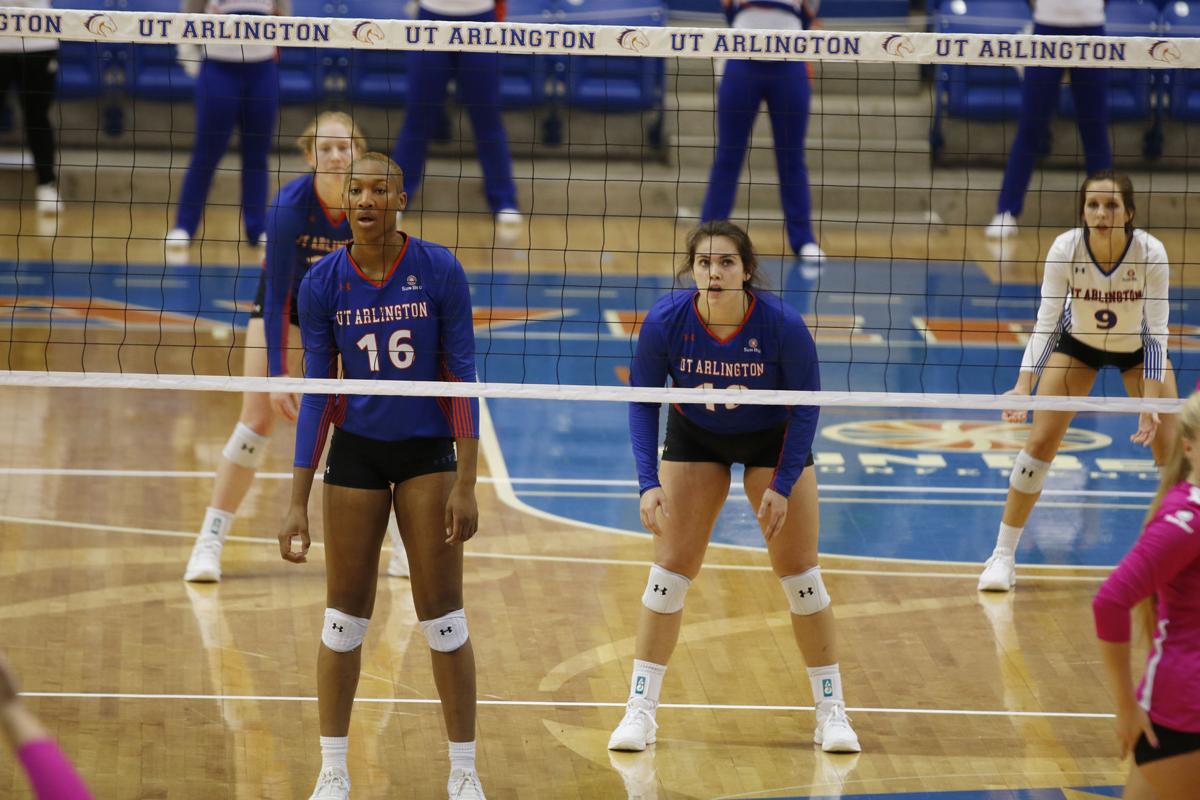 Photos: Volleyball team wins against Coastal Carolina University ...