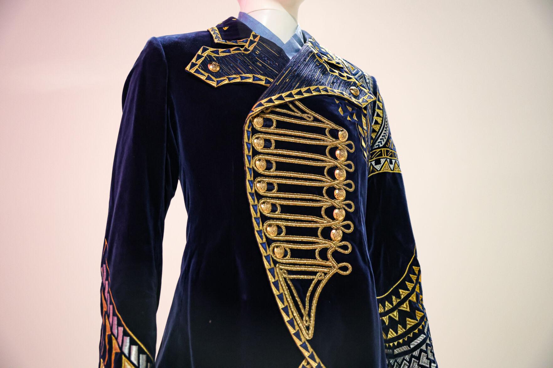 Arlington Museum of Art raises the curtain on Wicked costume exhibition ...