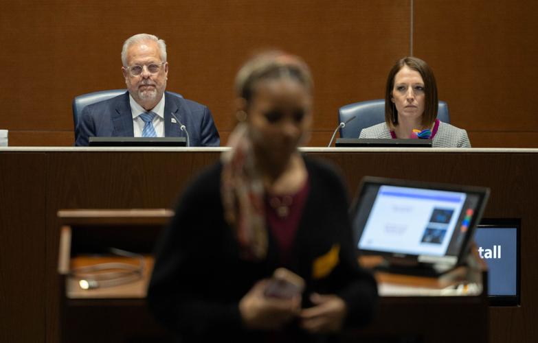 Arlington City Council approves new natural gas drilling permit by day ...