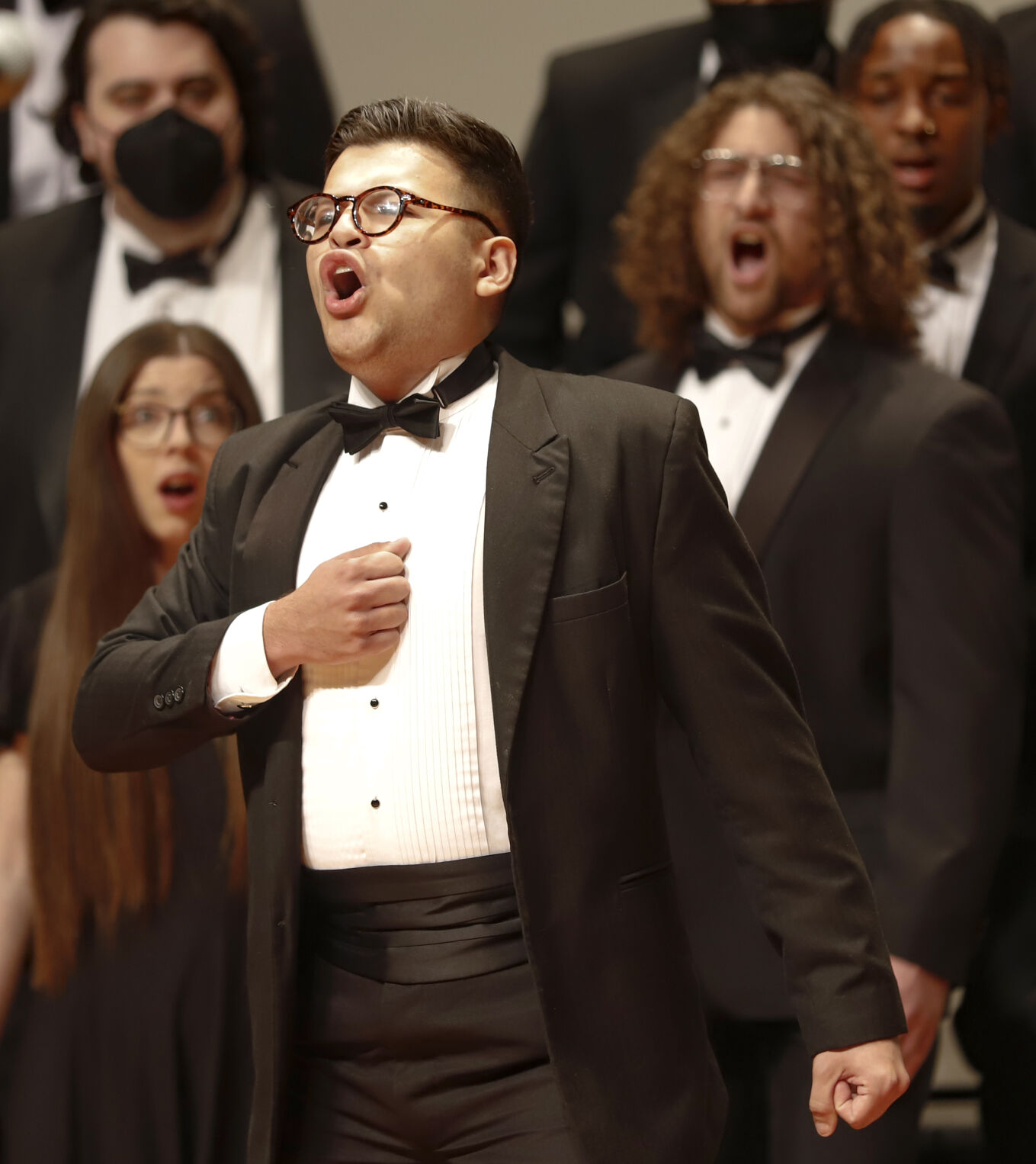 UTA A Cappella Choir holds preview concert before invitational ...