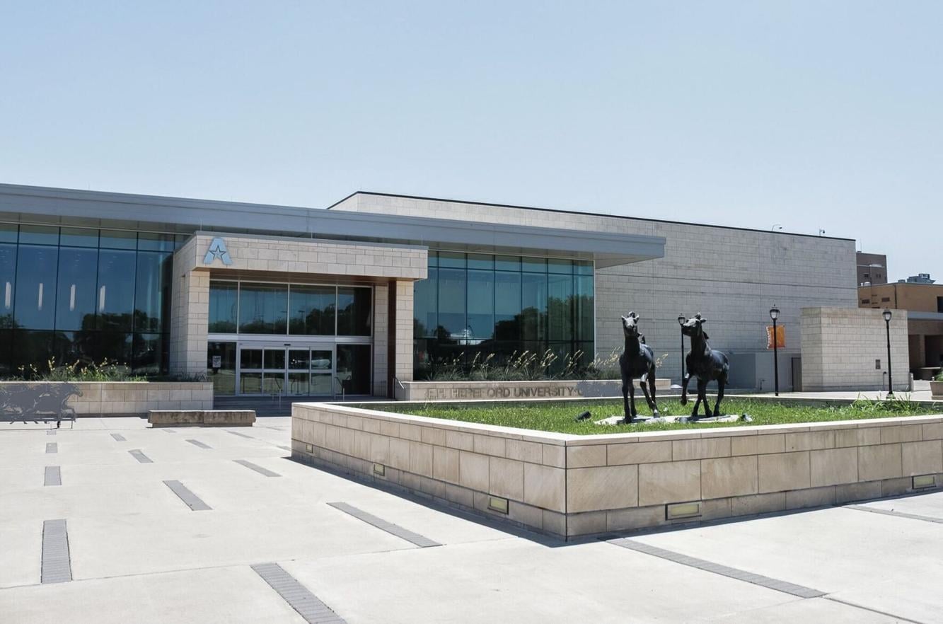 An updated guide to the University Center | News | theshorthorn.com