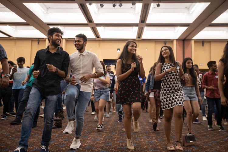 UTA says 'howdy' to international students at the Big Howdy Party ...