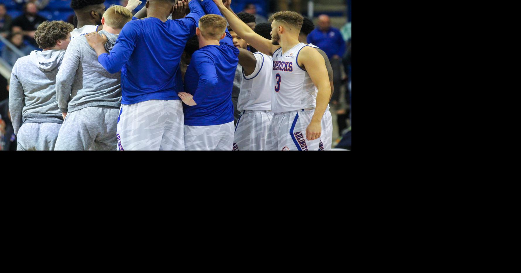 UTA Mavericks win last home game of season | Sports | theshorthorn.com