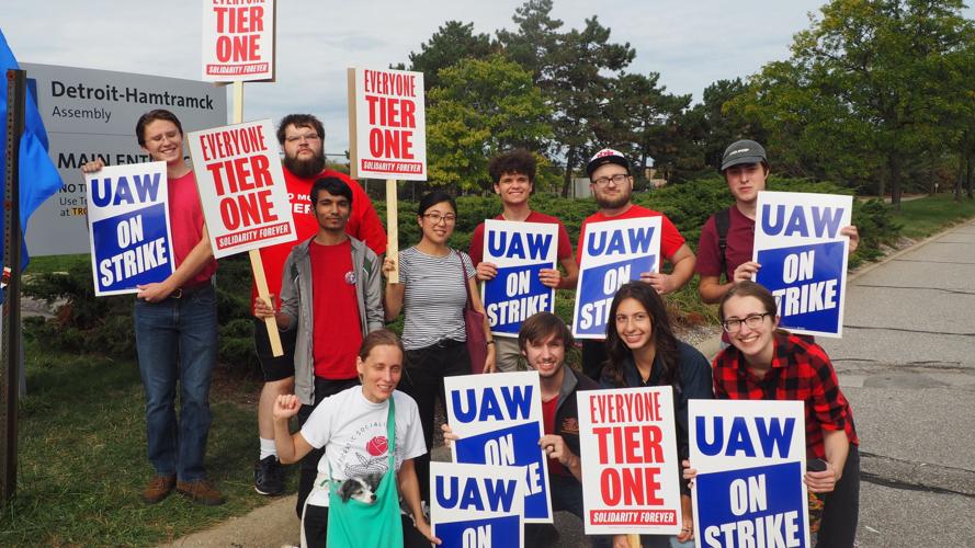 WSU’s Young Democratic Socialists rally to support UAW strike ...