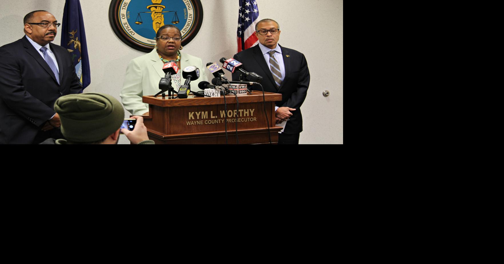 Kym Worthy drops charges against DeAngelo Davis | News | thesouthend ...